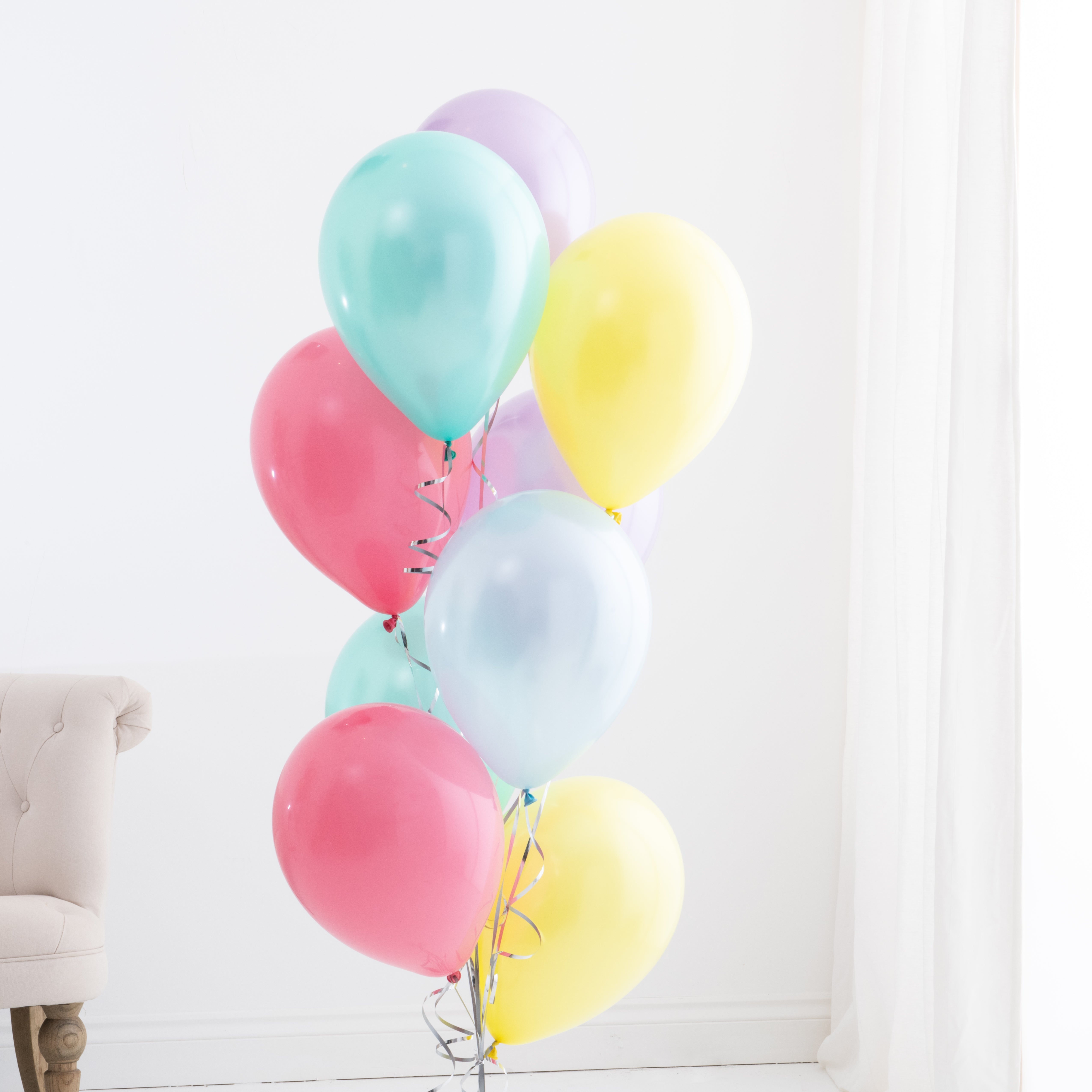 Helium Inflated Latex Balloon Bunches - Click & Collect from Cookham ...